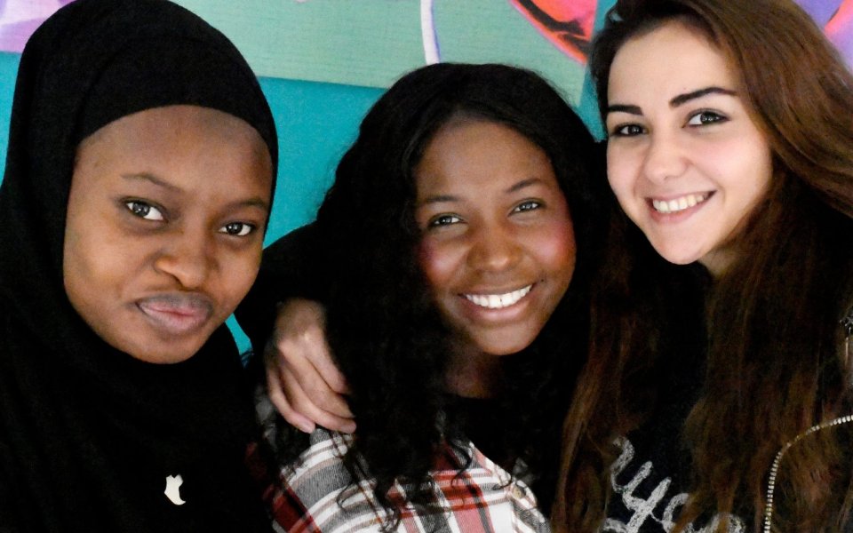 Jongerenwerking stad Antwerpen stelt zich voor | Opgroeien