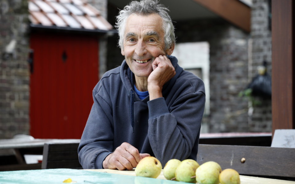 Robert Accoe - De Kruiskenshoeve: waar bezieling en goedgeloof hand in ...